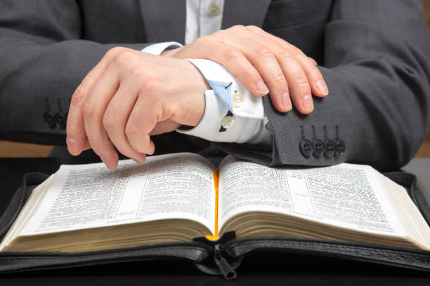 A Gift For A Pastor: Honoring Spiritual Leaders | Sentimental Gifts